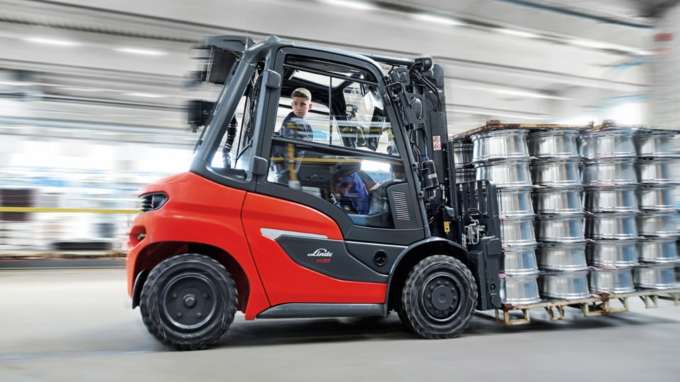 Verbrenner-Stapler H35 - H50 - Baureihe 1204 von Linde